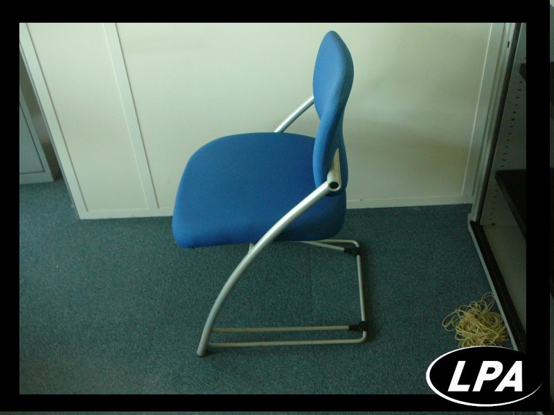 chaise empilable steelcase please - Chaise - Mobilier de bureau : LPA